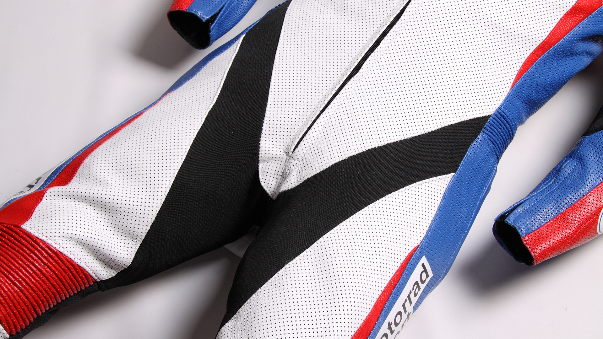 GPモデル｜ライダーのスキルとポテンシャルを最大限に引き出す｜DEGNER